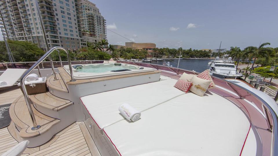 RELENTLESS Yacht Charter Details, Trinity Yachts | CHARTERWORLD Luxury ...